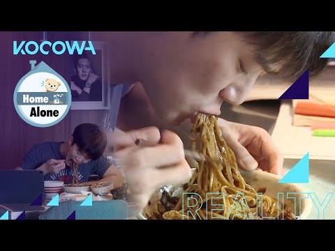 Ha Seok Jin has left over jjajangmyeon and jjamppong [Home Alone Ep 365]
