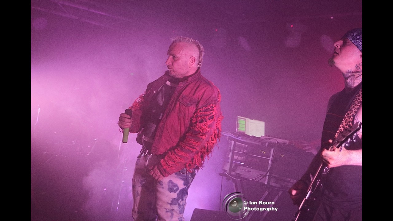 Flint Fire - The Keith Flint Prodigy Tribute Band: Firestarter