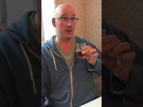 Matt tries Vecchio Amaro del Capo #mattsipsthings #amaro #calabria #fernet