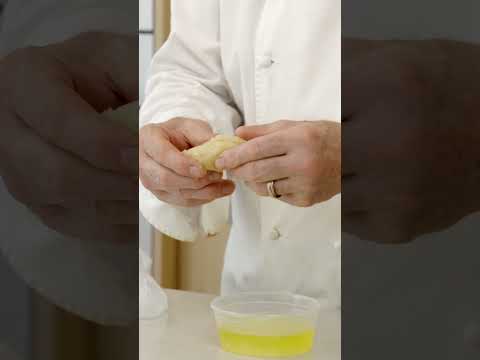 Tuesday Tip: Old Fashioned Macarons