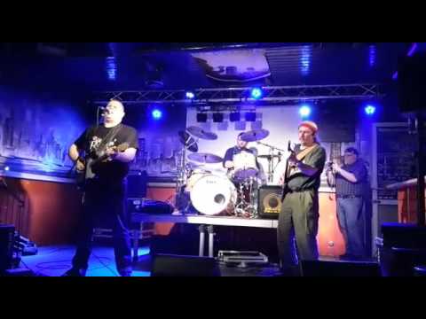 ROCKWELL58: Green River (cover), Tankstelle Dormagen, 06.04.2017