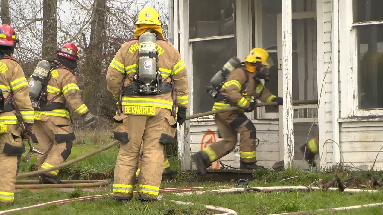 Philomath Fire & Rescue gains vital experience from live fire training