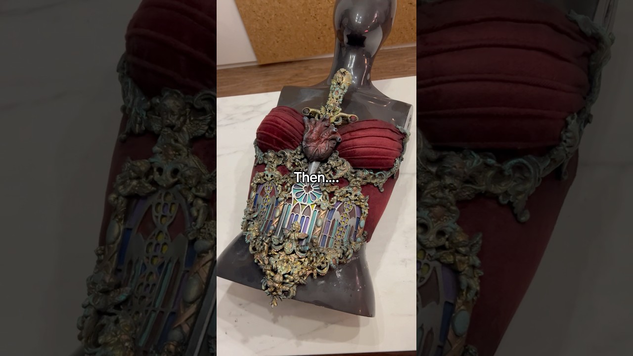 I CANT BELIEVE THIS HAPPENED 🥲😩 #costume #cosplay #cosplayer #cosplays #corset