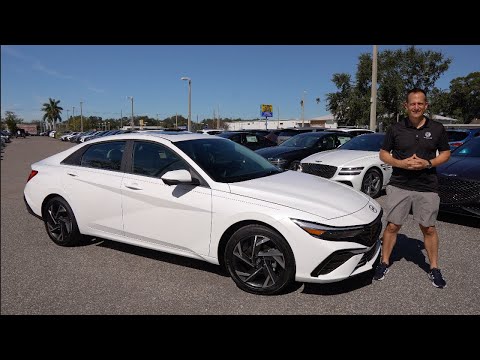 Is the NEW 2024 Hyundai Elantra a BETTER sedan to BUY than a Honda Civic?