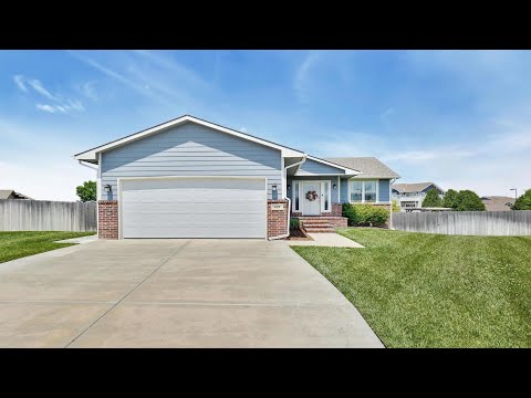 NEW LISTING: 653 S Hedgewood Cir Andover KS 67002