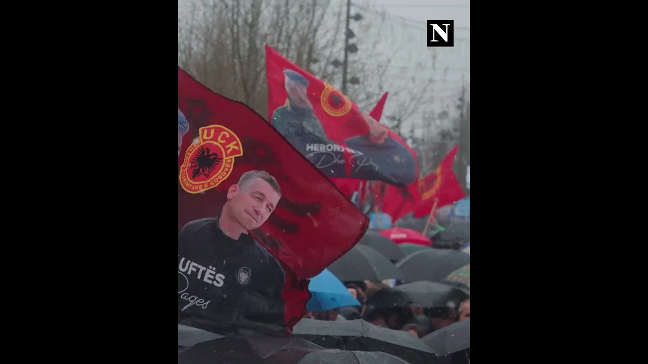 Pjesëmarrje madhështore: Pamje nga marshi “Drejtësi, jo politikë” në Prishtinë