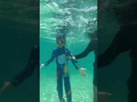#ethan #cebu #swimming#ethanadventures#memorablemoments #kidsvideos