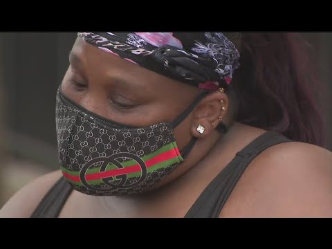 Brooklyn mom frustrated by mold, leak in NYCHA home