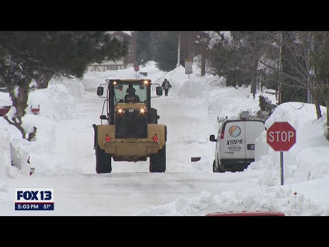 Winter storm recovery efforts in Leavenworth following record snowfall | FOX 13 Seattle