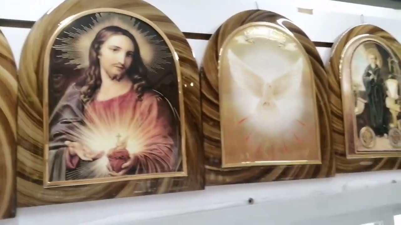 cuadros religiosos y virgen de Guadalupe de resina