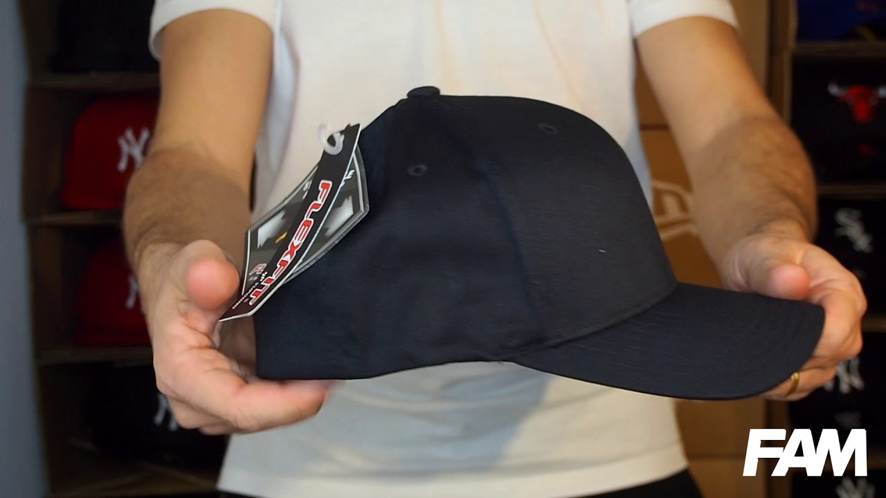 FLEXFIT WOOLY COMBED BLACK BLANK CAP