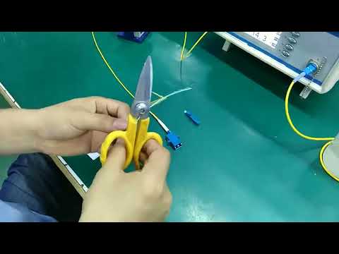 IL test process of LC UPC fiber optic fast connector factory