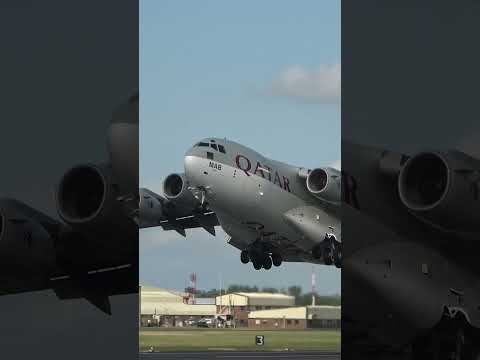 Qatar Emiri Air Force Boeing C-17A Globemaster III Takeoff from RAF Fairford #c17globemaster