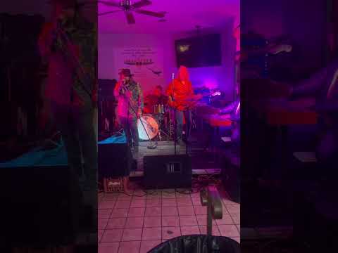 Aaron Montgomery on the drums @ The Arrow Club with his wife Brandy Montgomery π₯. Awesome Band π΅
