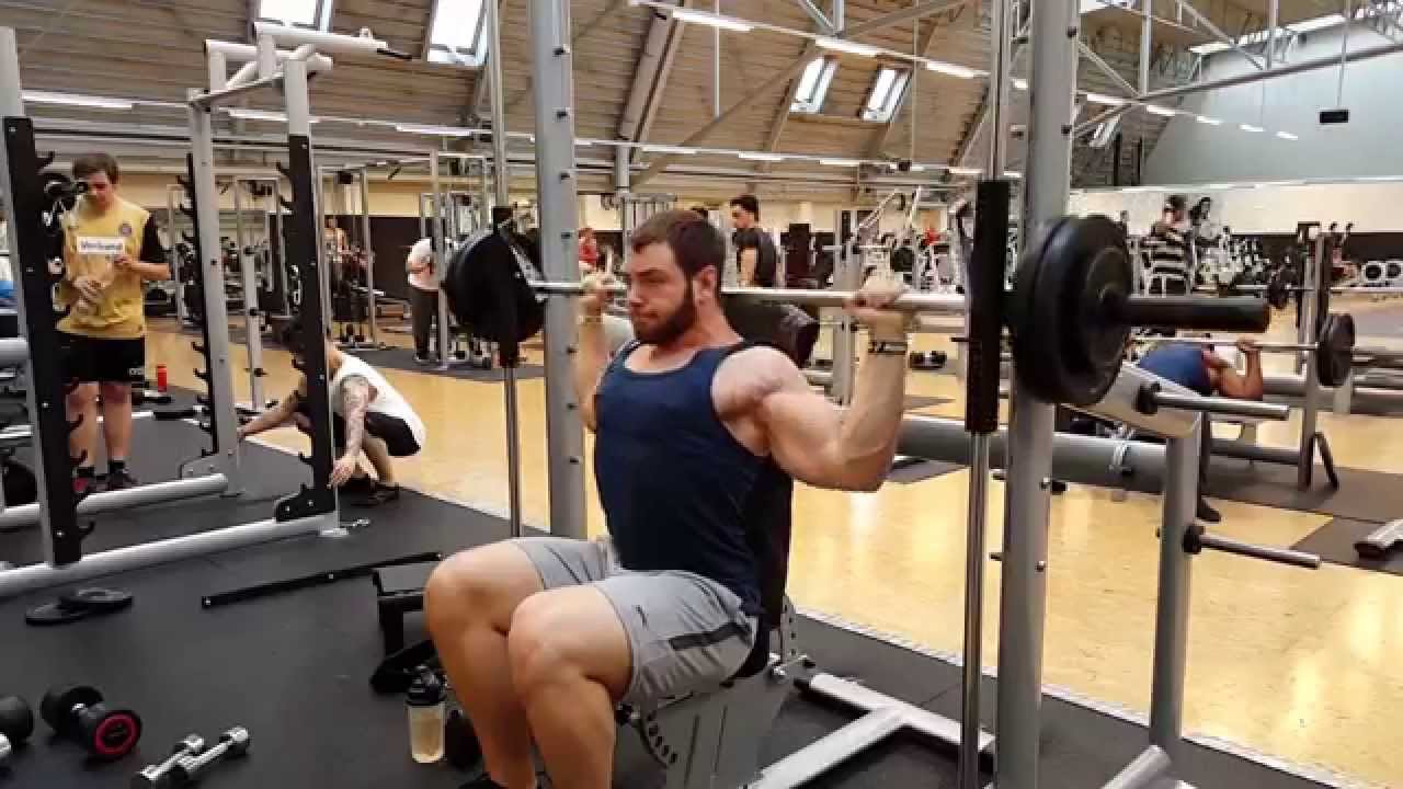 Smith Machine Shoulder Press behind the Neck 143lbs / 65kg x 6 Reps