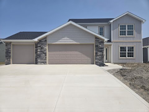 4738 Whittlebury Drive, Fort Wayne, IN, 46818 Tour - $369,900