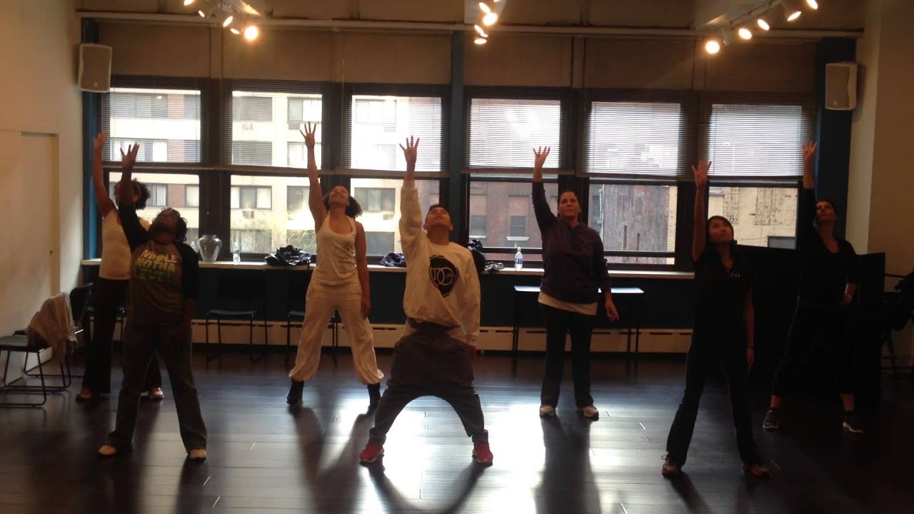 Momentum Education Flash Mob/Give