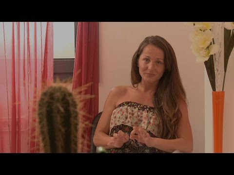 Eva - LingusTV, learn Spanish by sitcom