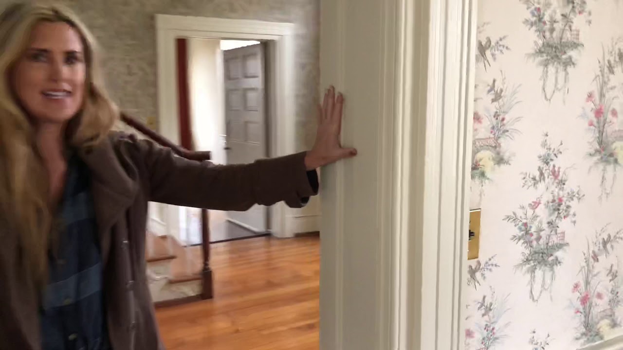 First look at The Decorologist’s 200 year old home