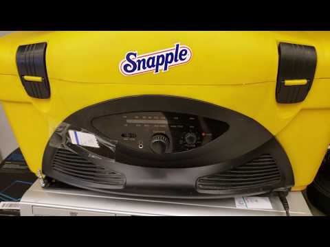Snapple AM/FM Radio Cooler
