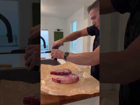 THE BEST WAY TO MAKE RIBEYE | @elliotts.kitchen