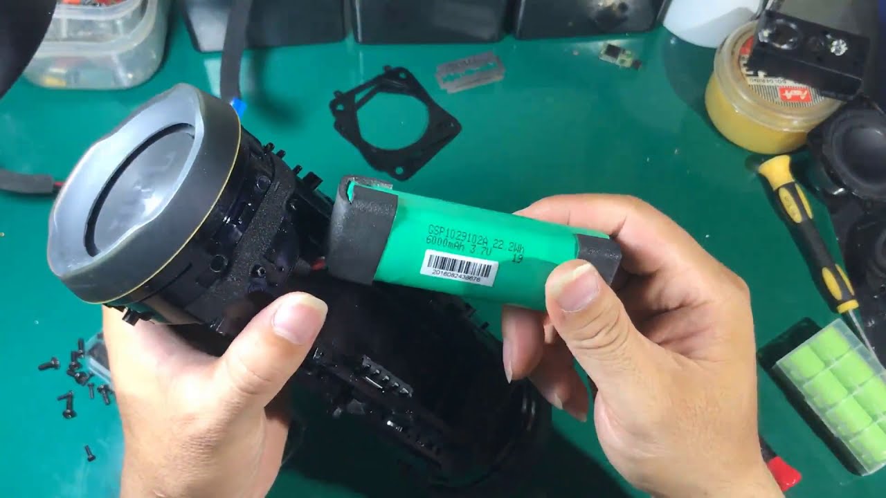 iFixit Repair Guide - JBL Charge 3 Battery Replacement - copy kaizen