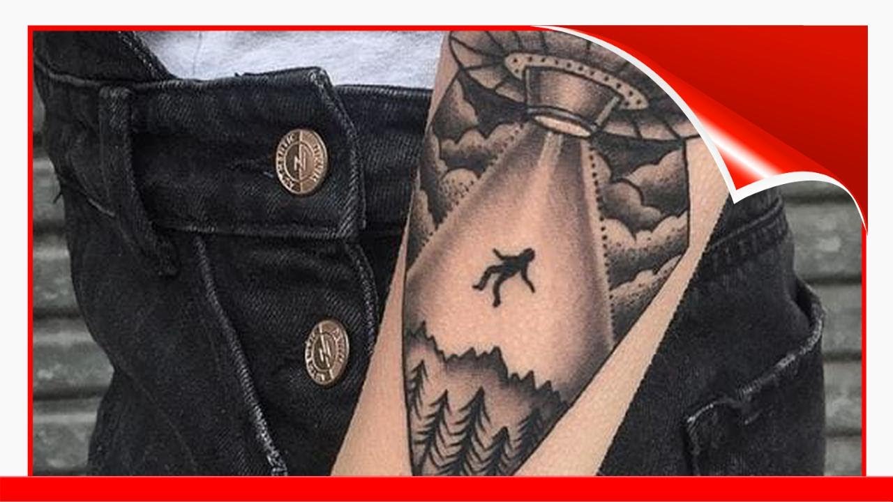 50+ Alien Ufo Tattoos For Men (2020) !