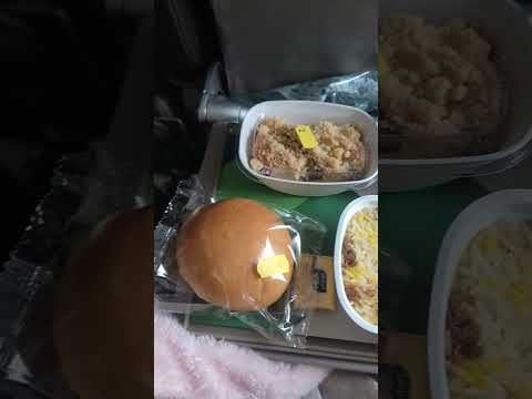 Saudi airlines flight experience 💯✈️💫.......khi to jeddah #saudiarabia #karachi #food #shortvideo