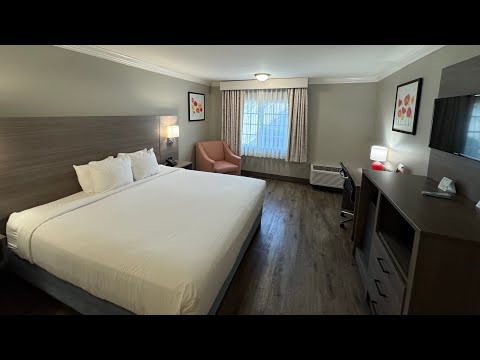 Solara Inn and Suites near Disneyland | Hotel room tour & review