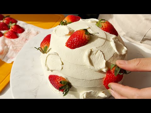 Strawberry Bowl Cake - U-Taste