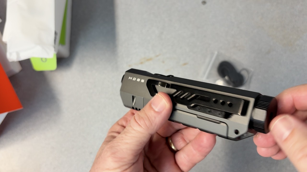 Wurkkos HD05: The Blindingly Bright Work Light with a Magnetic Twist!