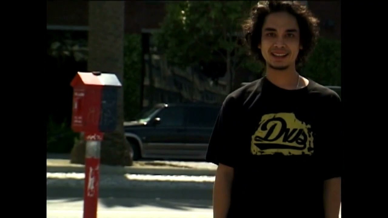 411VM Volume 13 Issue 2 13.2 2005