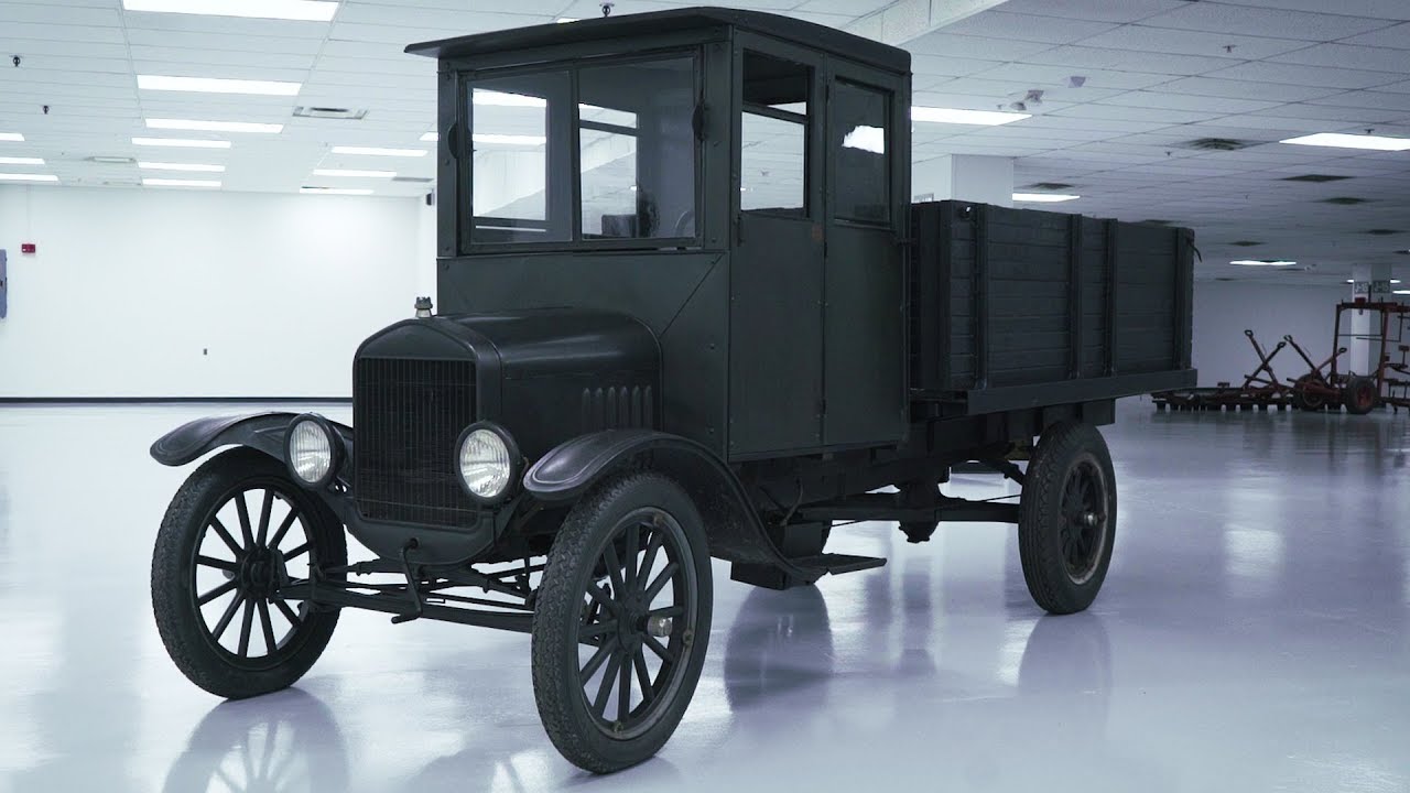 1925 Ford Model TT Truck