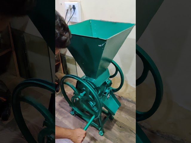 Coffee Pulper - Hand Operated Coffee Pulper Manufacturer from Hassan