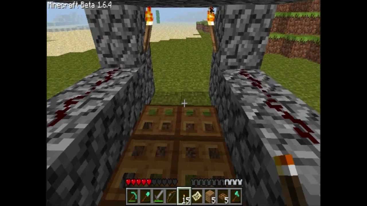 Minecraft Tutorial 1: How to Use Trapdoors