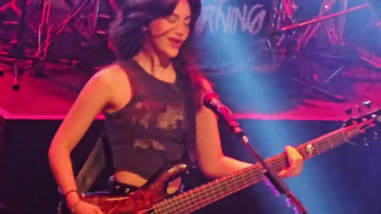 The Warning - Teatro Vorterix Argentina 11/10/23 show completo todo en uno