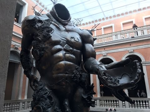 view – Demon with Bowl by Damien Hirst – Venezia – Palazzo Grassi ...