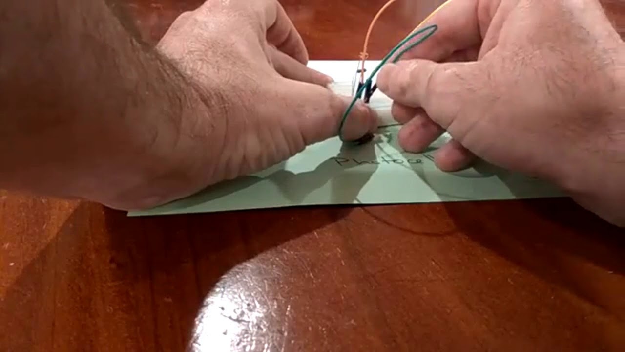 Arduino Light Sensor Coded in Codebender