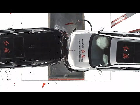 GLOBALink | C-NCAP rear-end collision safety test of two high-speed vehicles conducted for 1st time