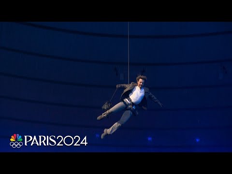 Tom Cruise performs legendary stunt during Paris Olympics Closing Ceremony | Paris Olympics