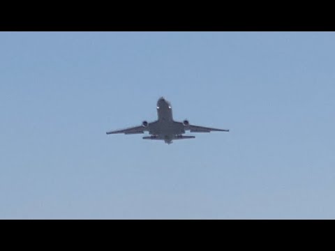 KC10 EXTENDER - Missed Approach - Full Power - TOGA Throttles - Mather Airport