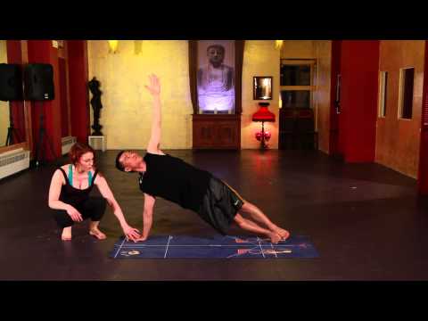 Atmananda Yoga Asana Demo - Sage Pose (Vasisthasana)