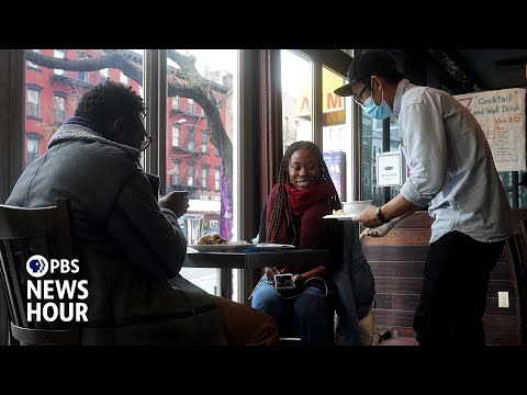Economists explain hidden downfalls of ending taxes on tips