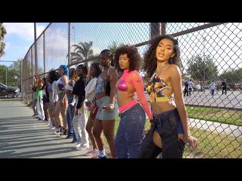 Emaza Dilan - Crush On You ♡ (Official Music Video)