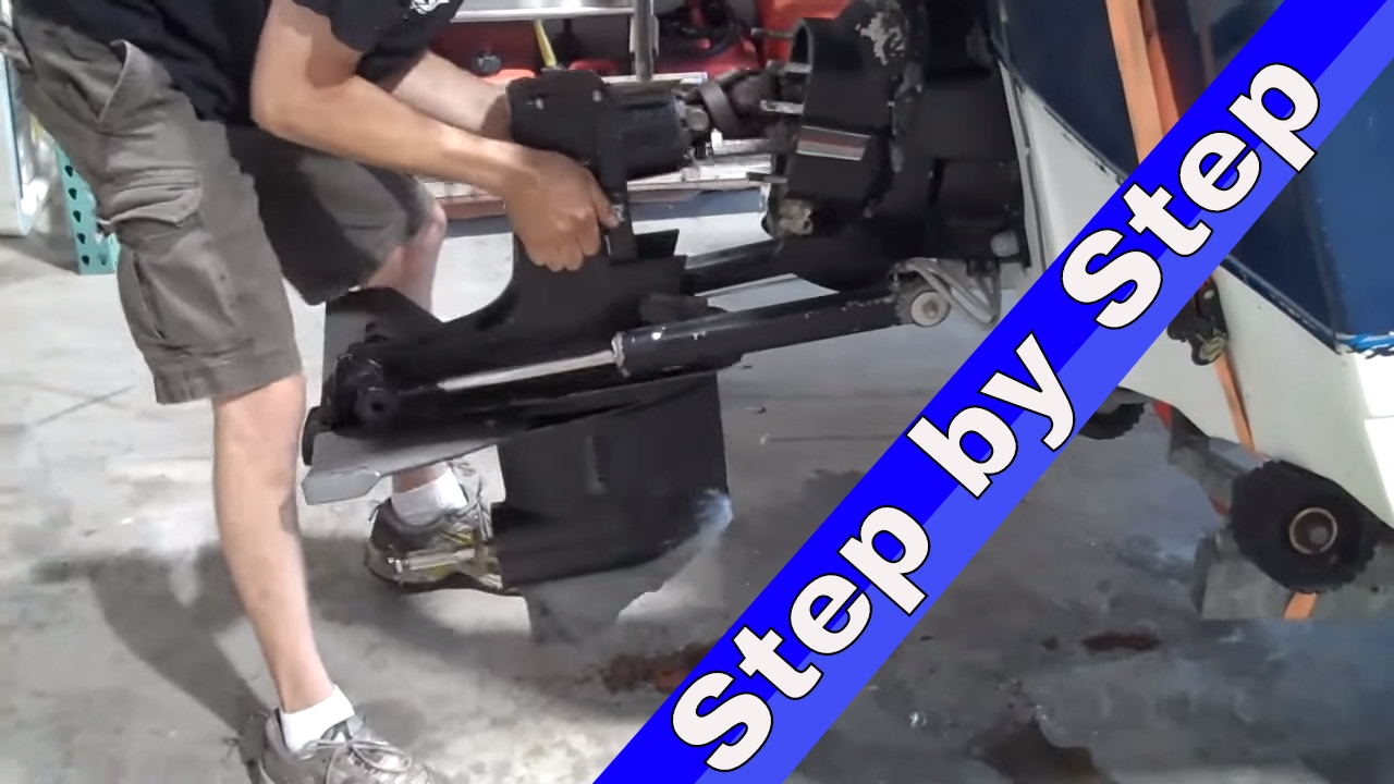 Big Kid Powersports 'How To': Remove a Mercruiser Outdrive