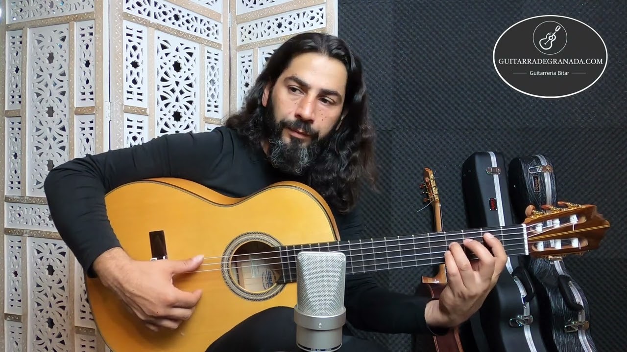 GUITARRA FLAMENCA DE CIPRES Y PINO