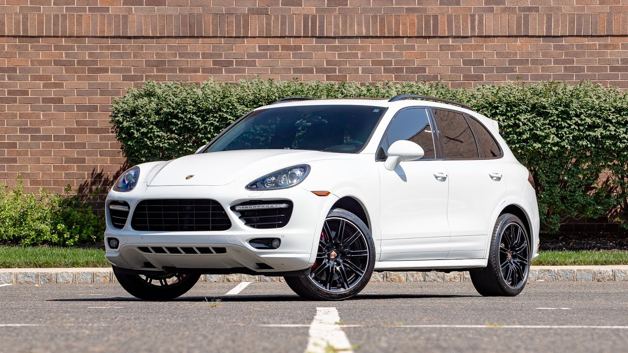 2014 Porsche Cayenne Turbo S - Exterior, Interior, Engine, Drive