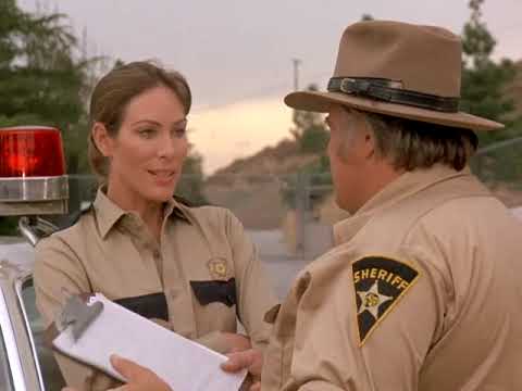 Charlies Angels 1977 1x05 Angels In Chains #charliesangels #series #tv #retro #throwback #action