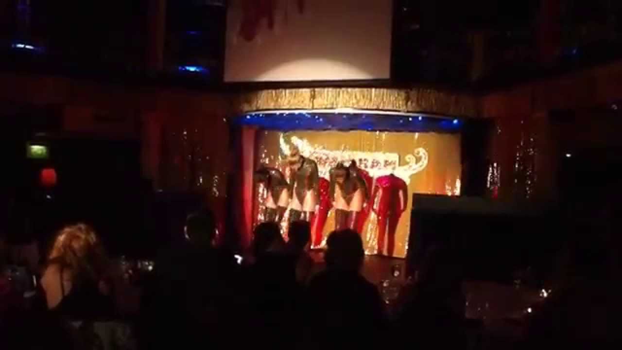 Cabaret Rouge - Red Army