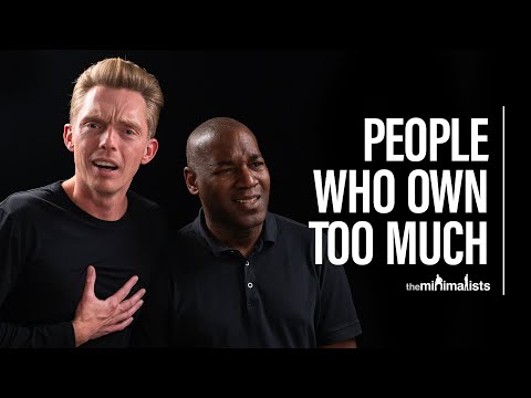 How Can You Be a Minimalist When Everyone Around You Is a Consumer?
